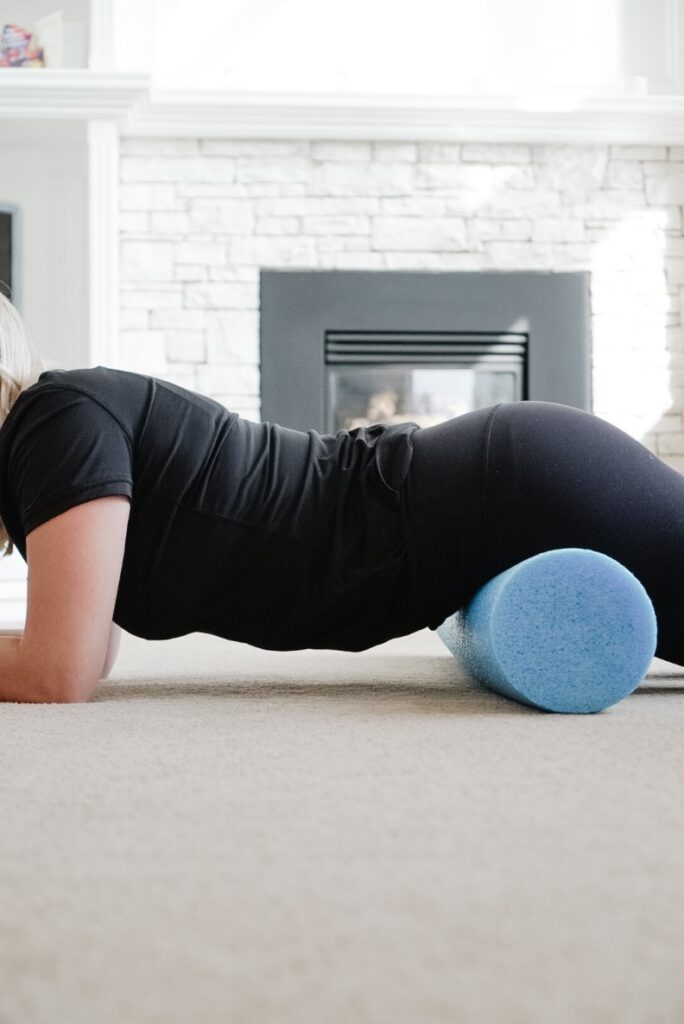 Foam Roller 101: Usage and 10 Exercises to Try